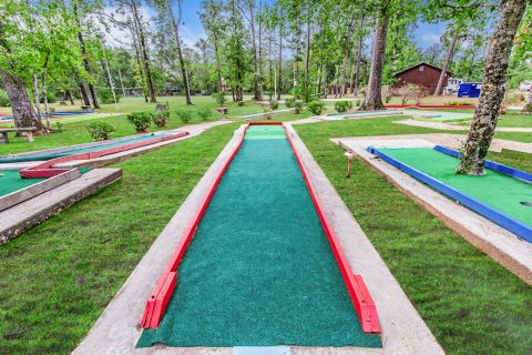 Bundick Lake Retreat Center & RV Park - Bundick Lake Retreat and RV Park